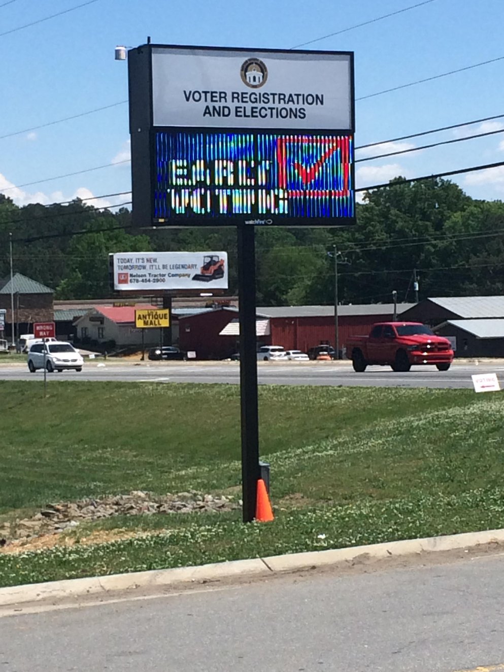 Why Choose Signs and More for Your Electronic Message Center Sign?