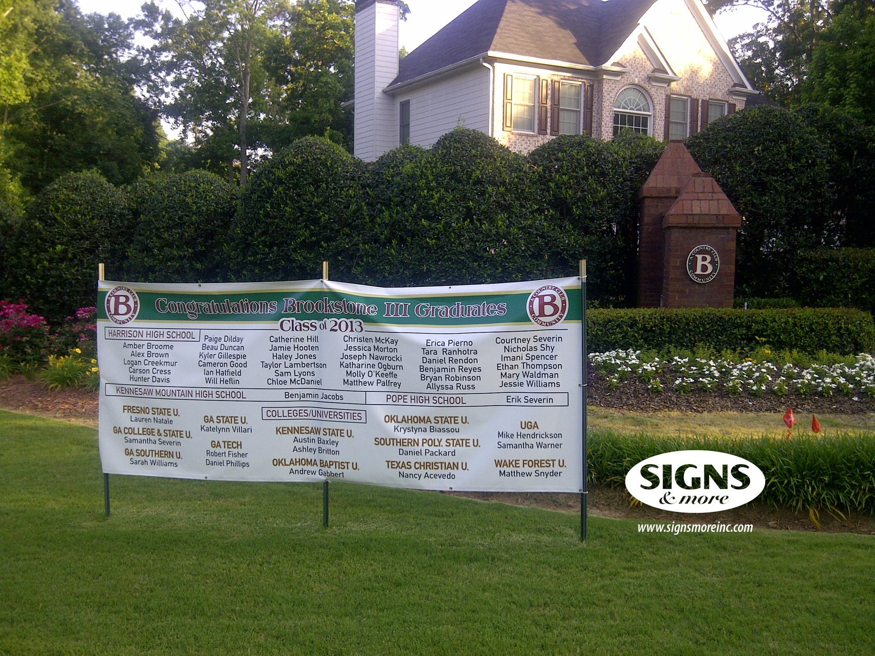Banners Atlanta | Does Your Graduate Deserve a Banner?