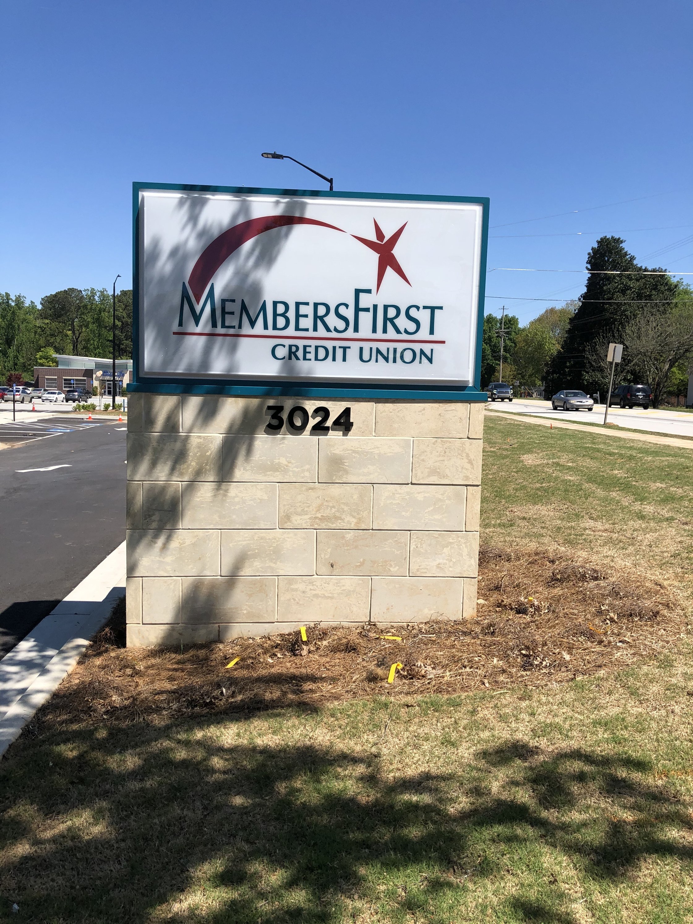 Light Box & Logo Box Signs - Signs & More - Marietta, Cartersville GA